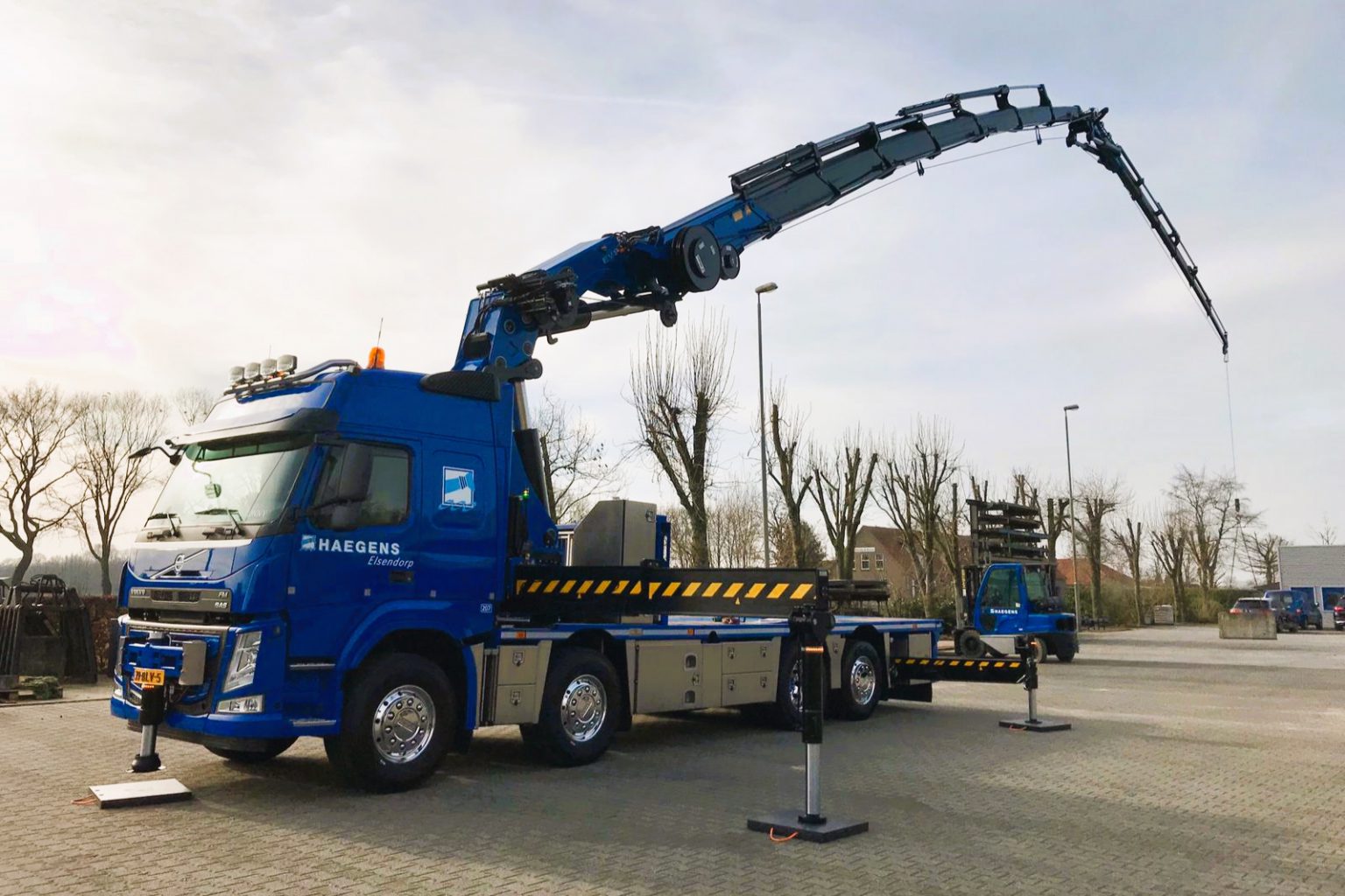 Autolaadkraan aanhanger | Autolaadkraan van Haegens Kraanverhuur