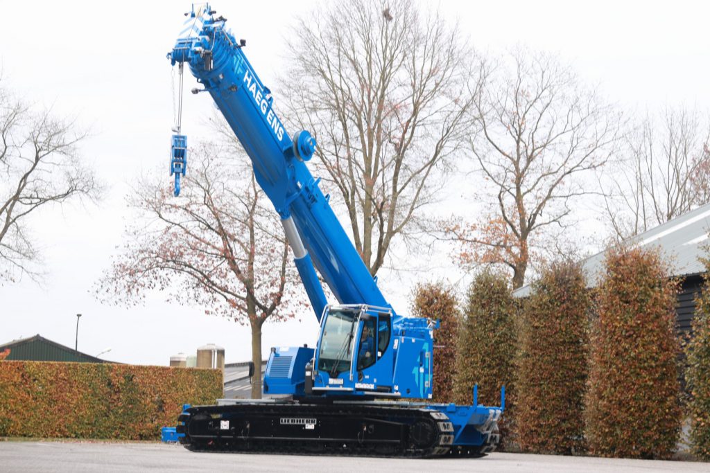 Liebherr LTR 1060 - Haegens | horizontaal en verticaal transport